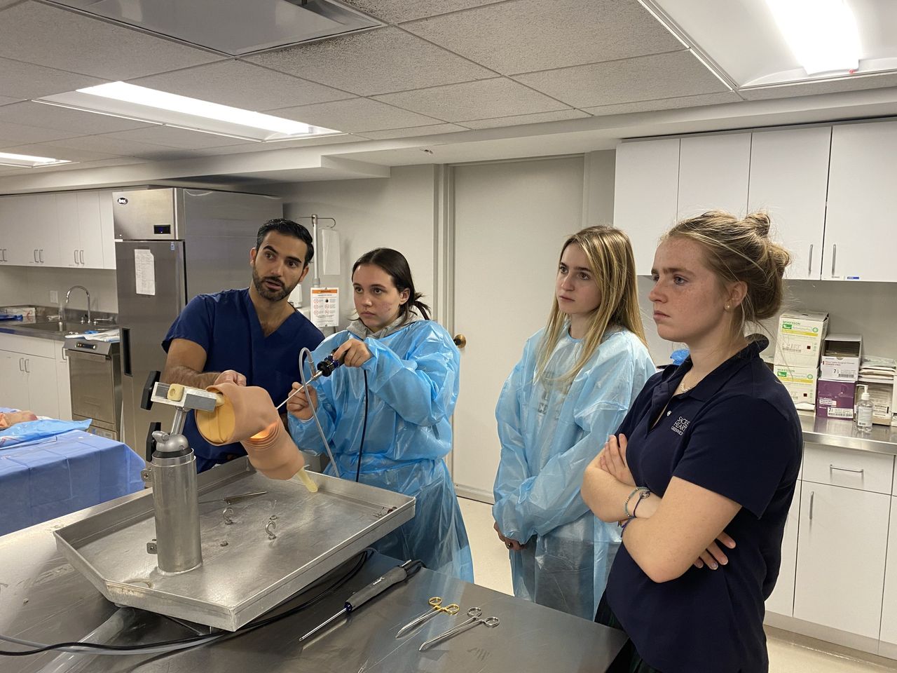 ONSF hosted high school senior Anatomy and Physiology students - ONSF